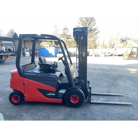CHARIOT ÉLÉVATEUR FENWICK-LINDE E25S TRIPLEX